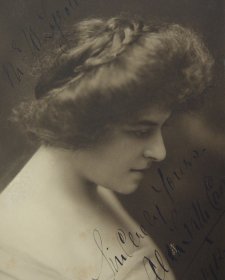Frances Alda, National Portrait Gallery